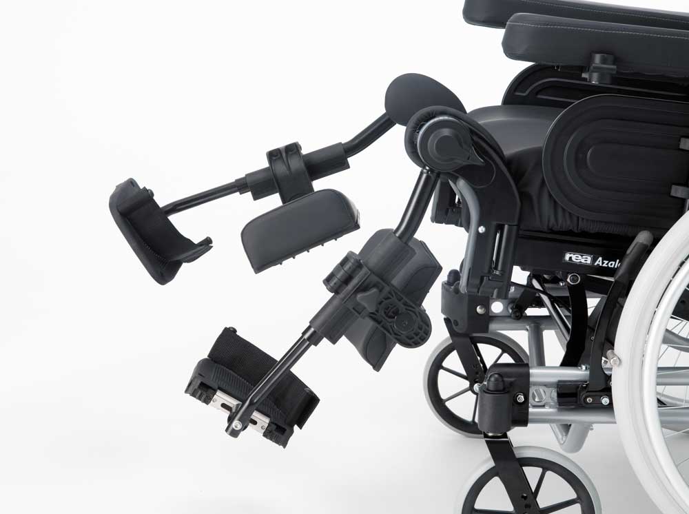 Pflegerollstuhl mieten Invacare Rea Clematis